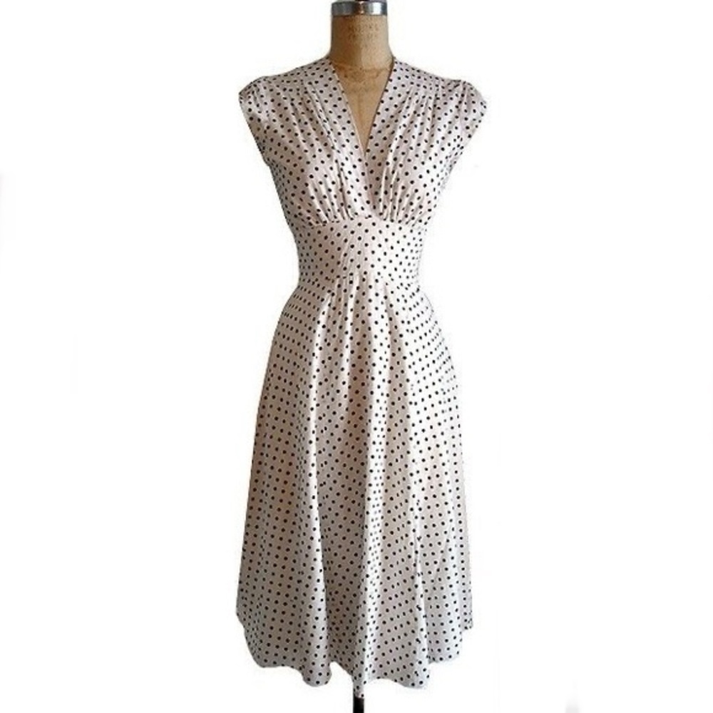 Trashy Diva Ava Dress In White Dots - Gem